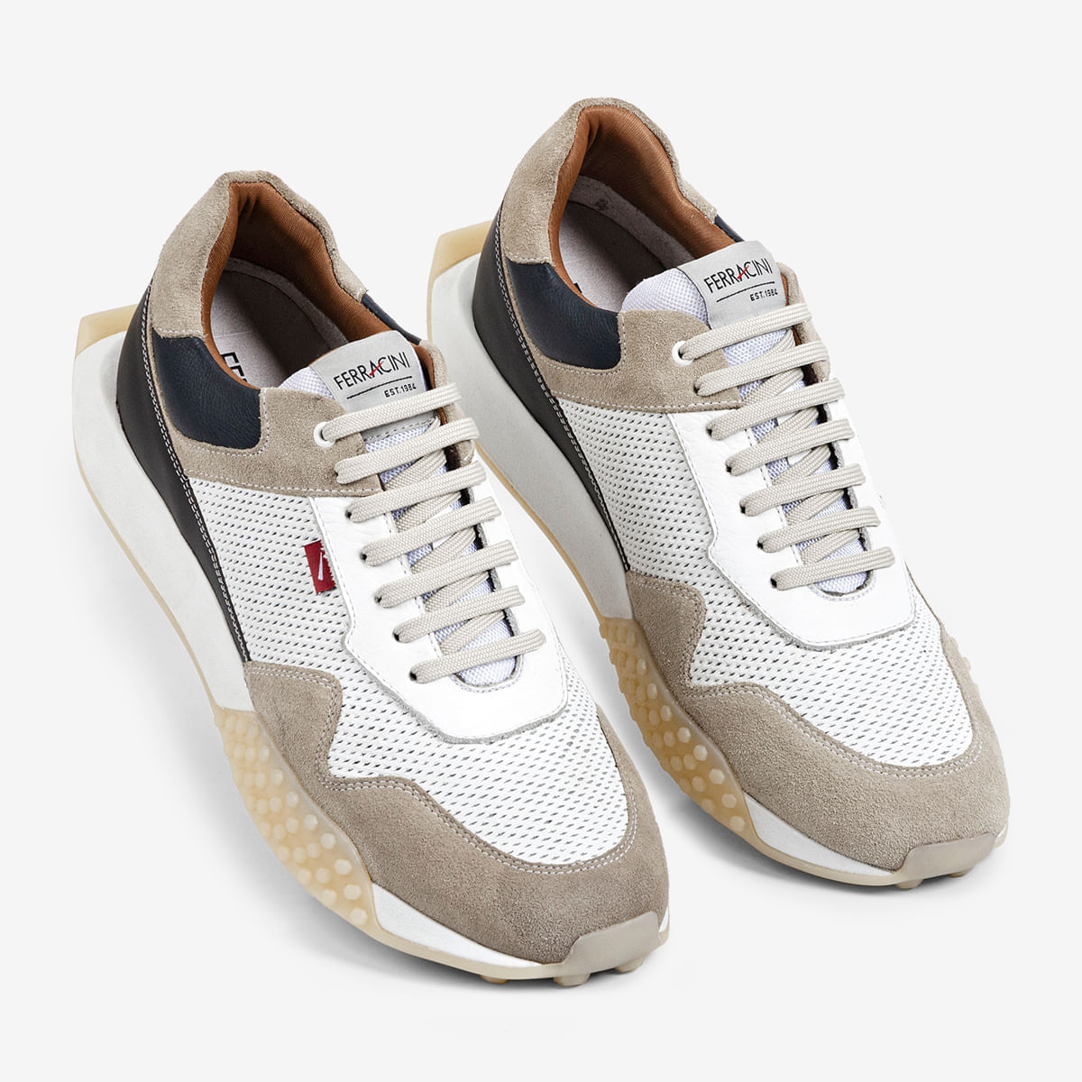 Sneaker Masculino de Couro Branco e Areia Racer | Ferracini - Ferracini